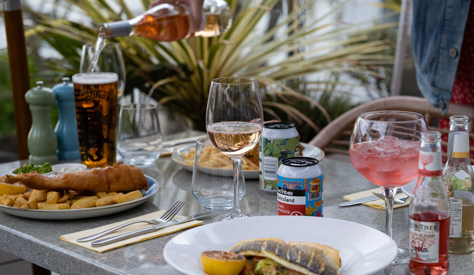 The Grove | Pub & Resturant in Exmouth